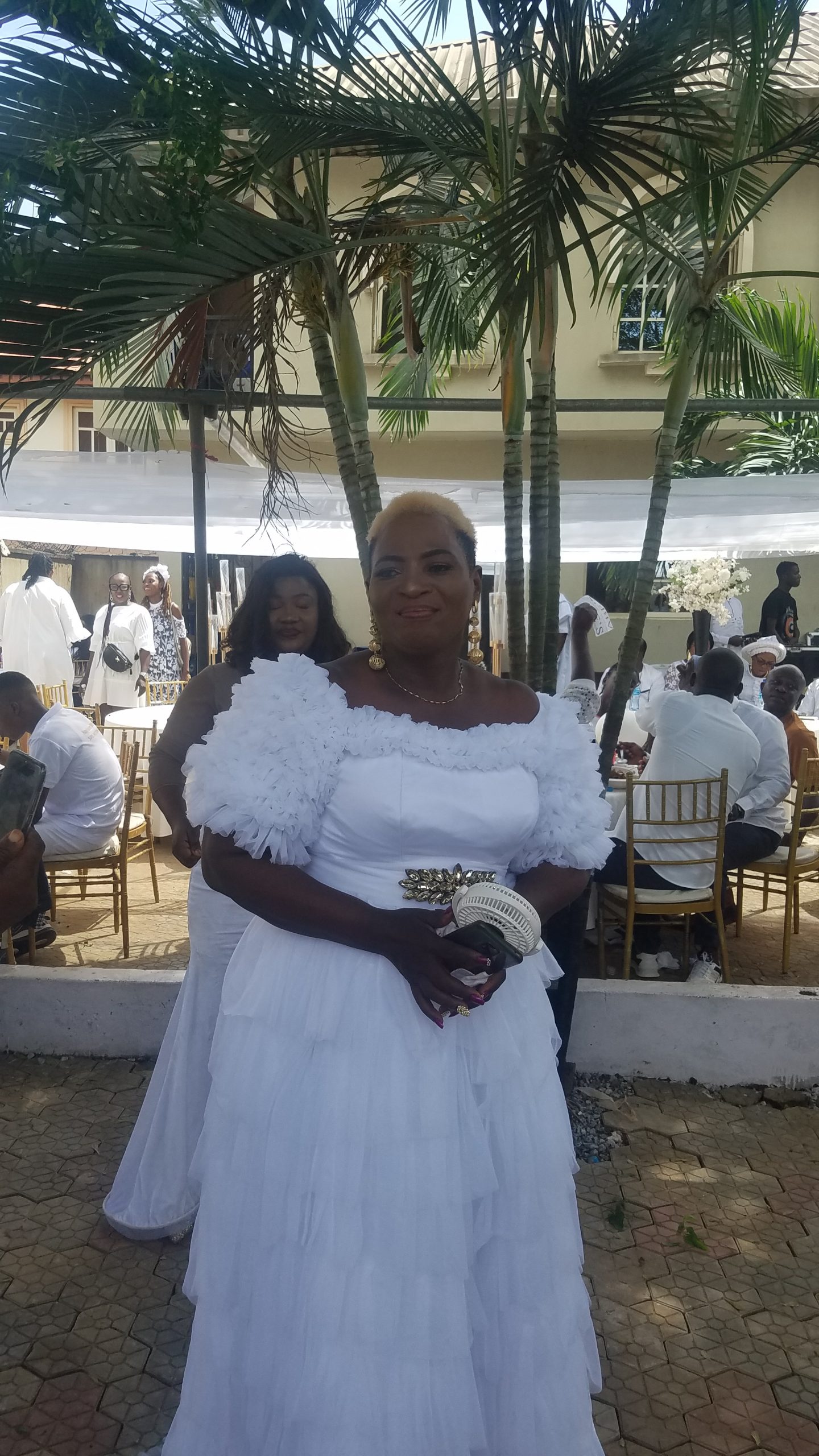 GLITZ , GLAMOUR , PAPARAZZI, AS ADORABLE WOMAN POLICE ,SUPOL ABE TOMIDE ...